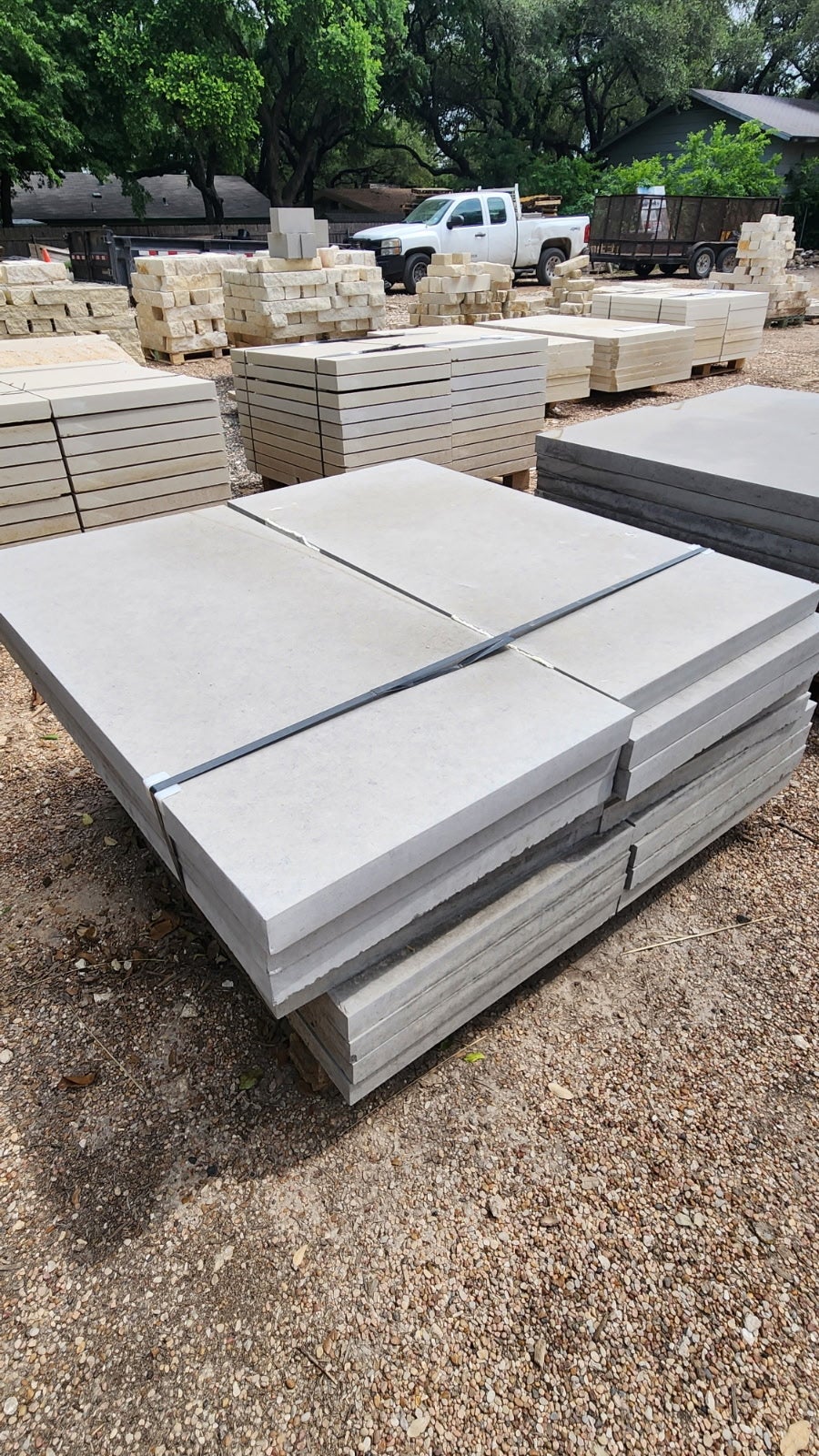 Charcoal Lueder Stone Pavers | AUSTIN WHOLESALE LANDSCAPE SUPPLY