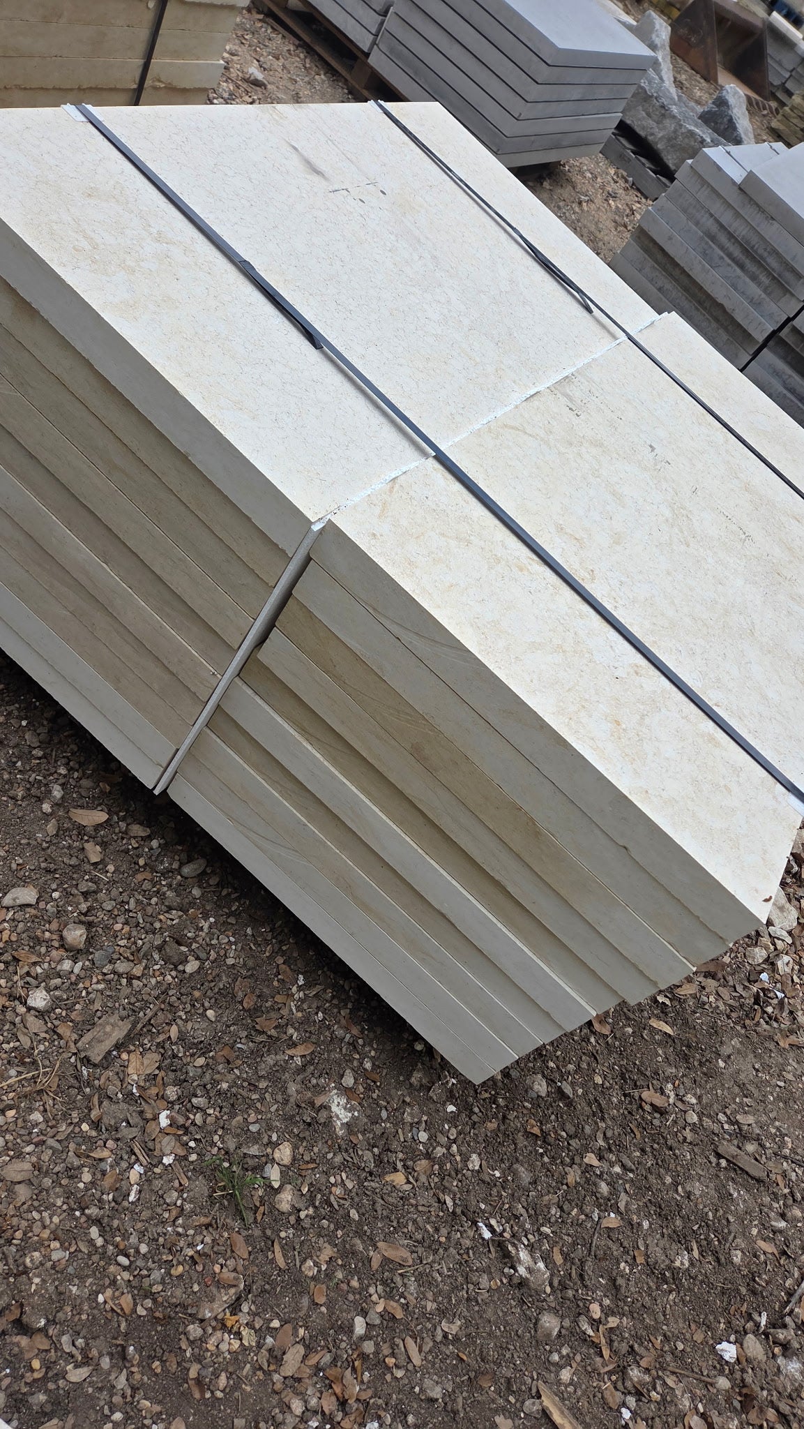 Cream Limestone Pavers | AUSTIN WHOLESALE LANDSCAPE SUPPLY