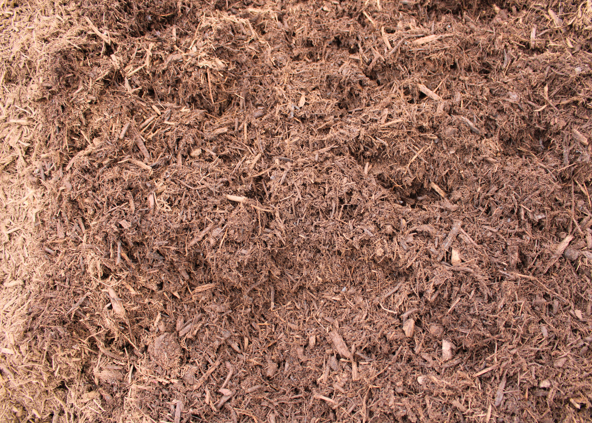 Texas Cut Hardwood Mulch- Bulk Landscape Supply in Austin, Texas ...