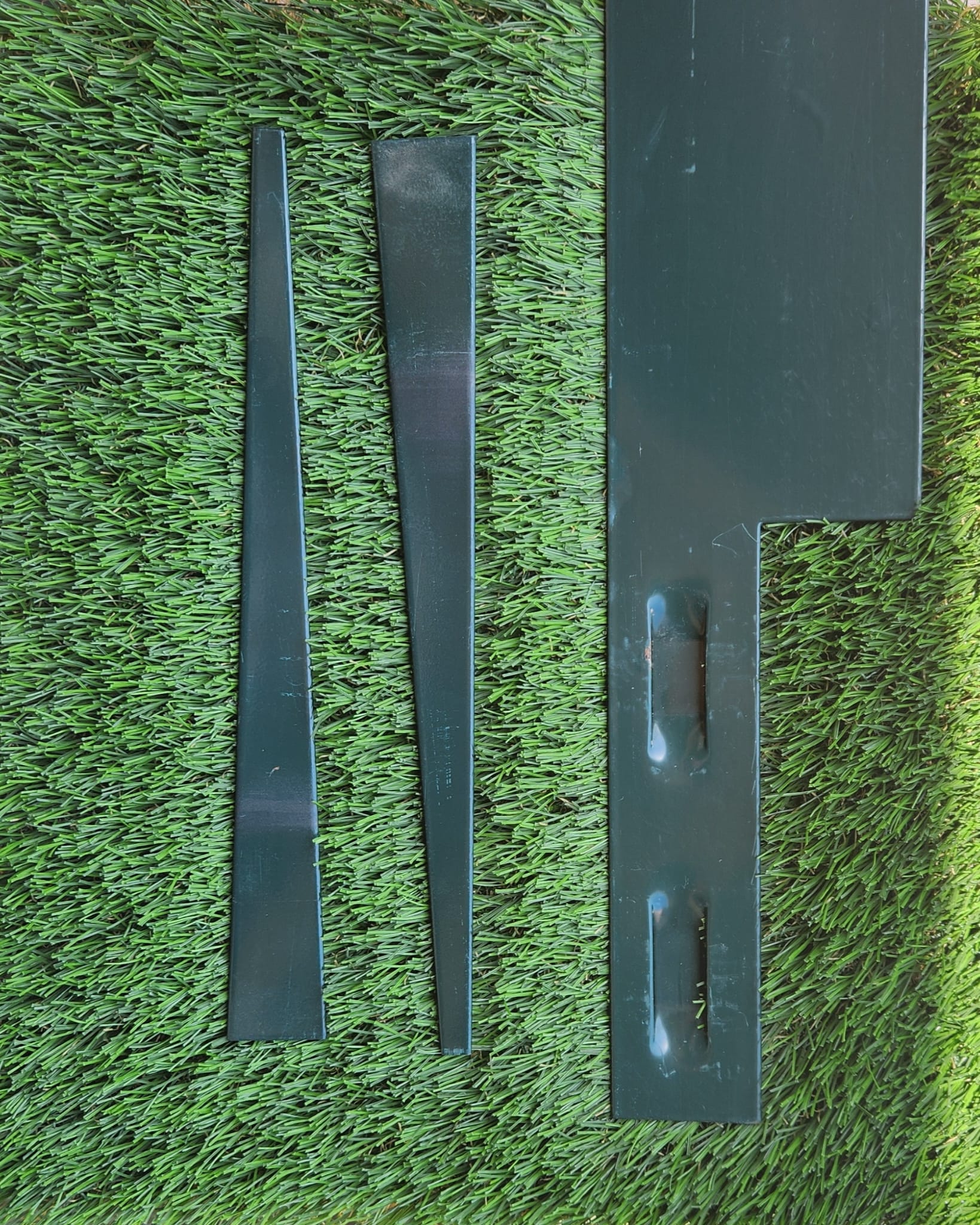 green landscape edging