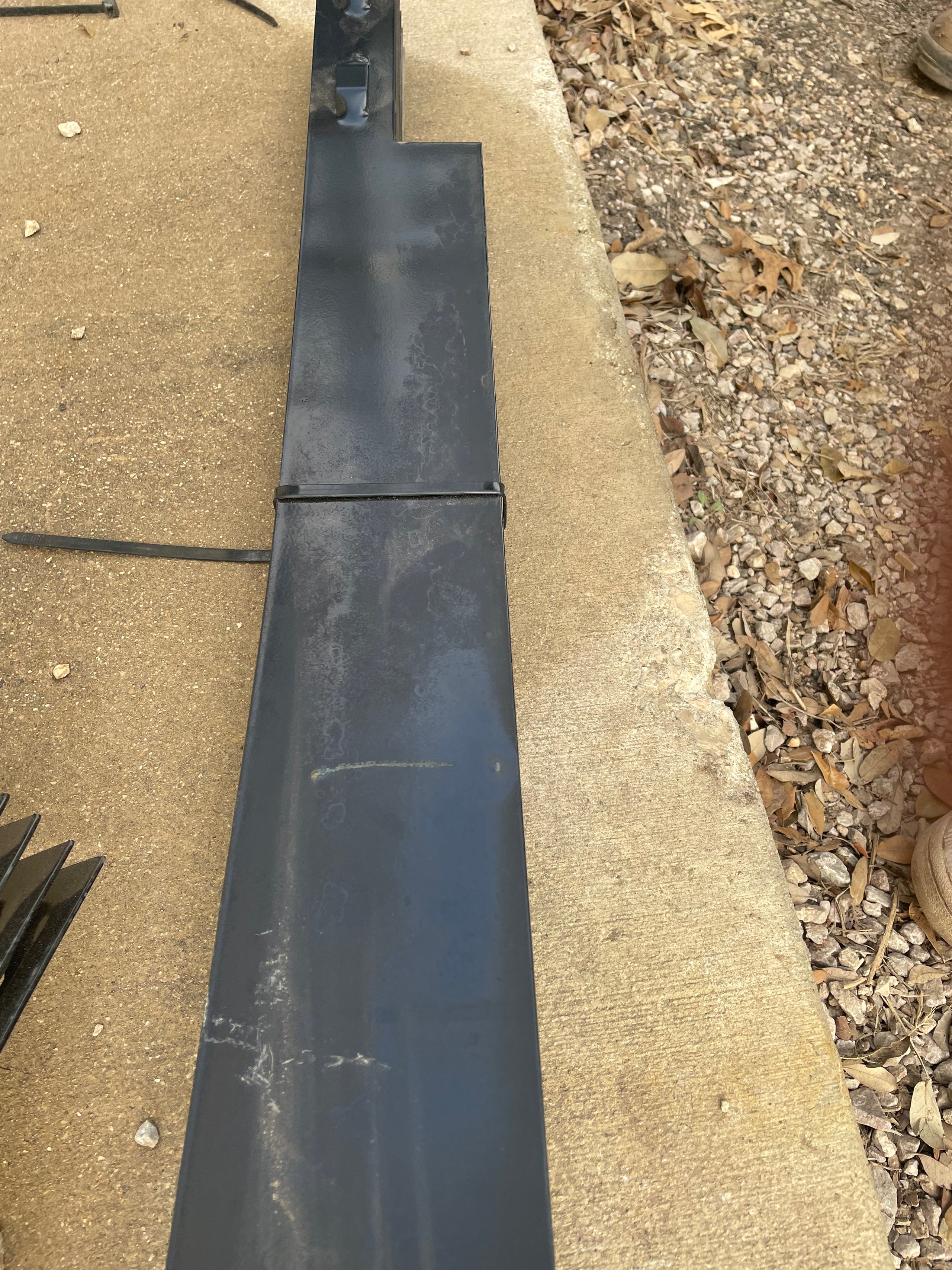 Black Steel Edging | AUSTIN WHOLESALE LANDSCAPE SUPPLY